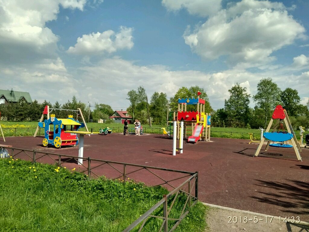 Oyun alanı Playground, Saint‑Petersburg, foto