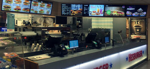 Hesburger (Uusimaa, Espoon keskus, Siltakatu, 8), fast food  Espoo'dan