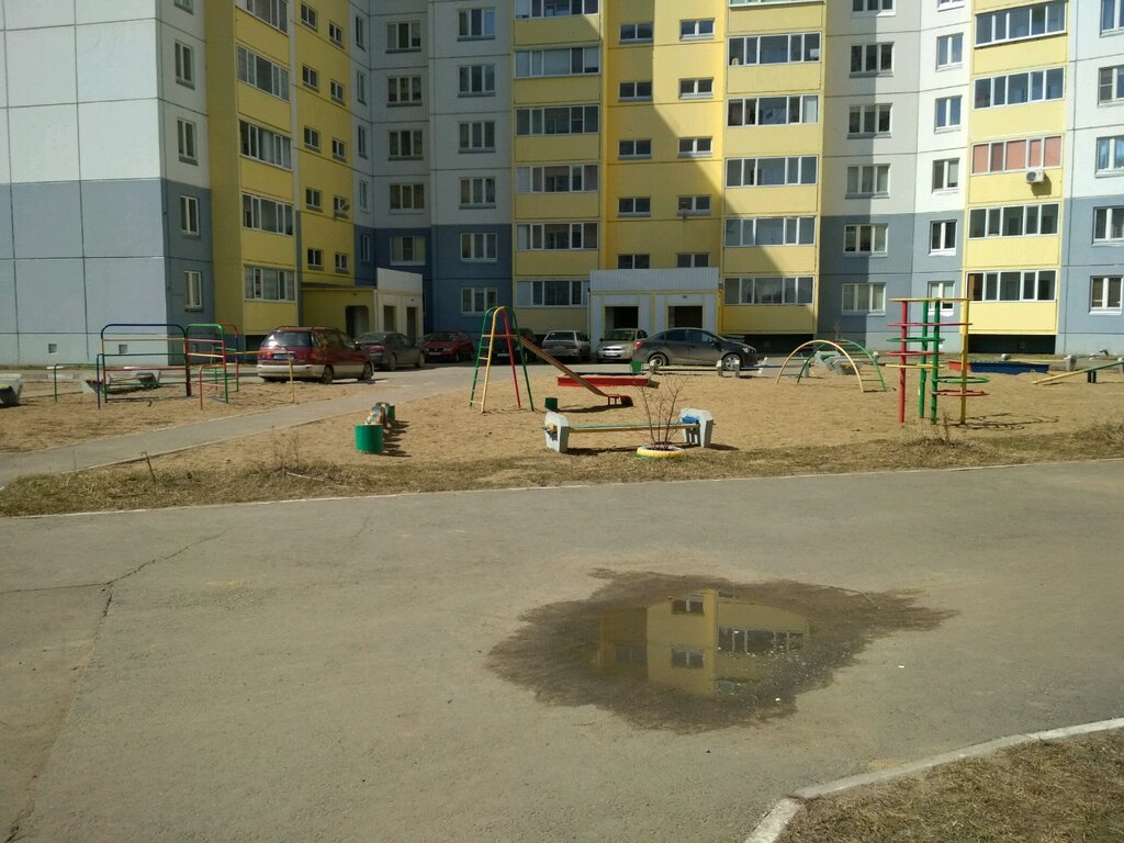 Oyun alanı Playground, Omsk, foto