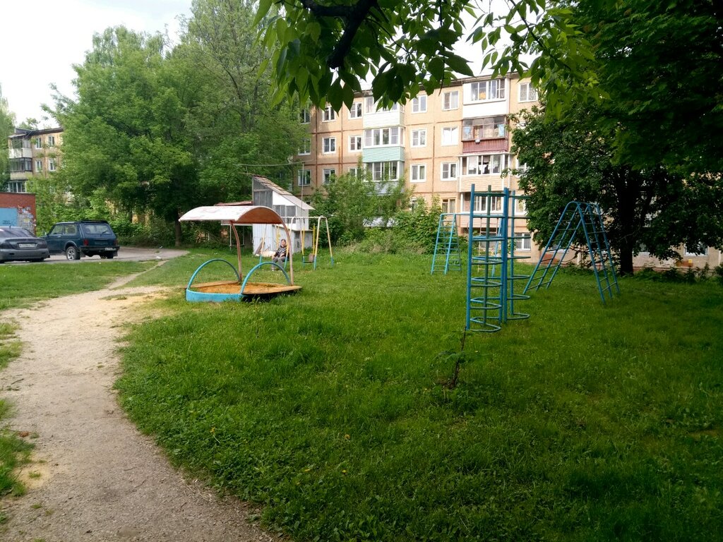 Oyun alanı Playground, Tula, foto