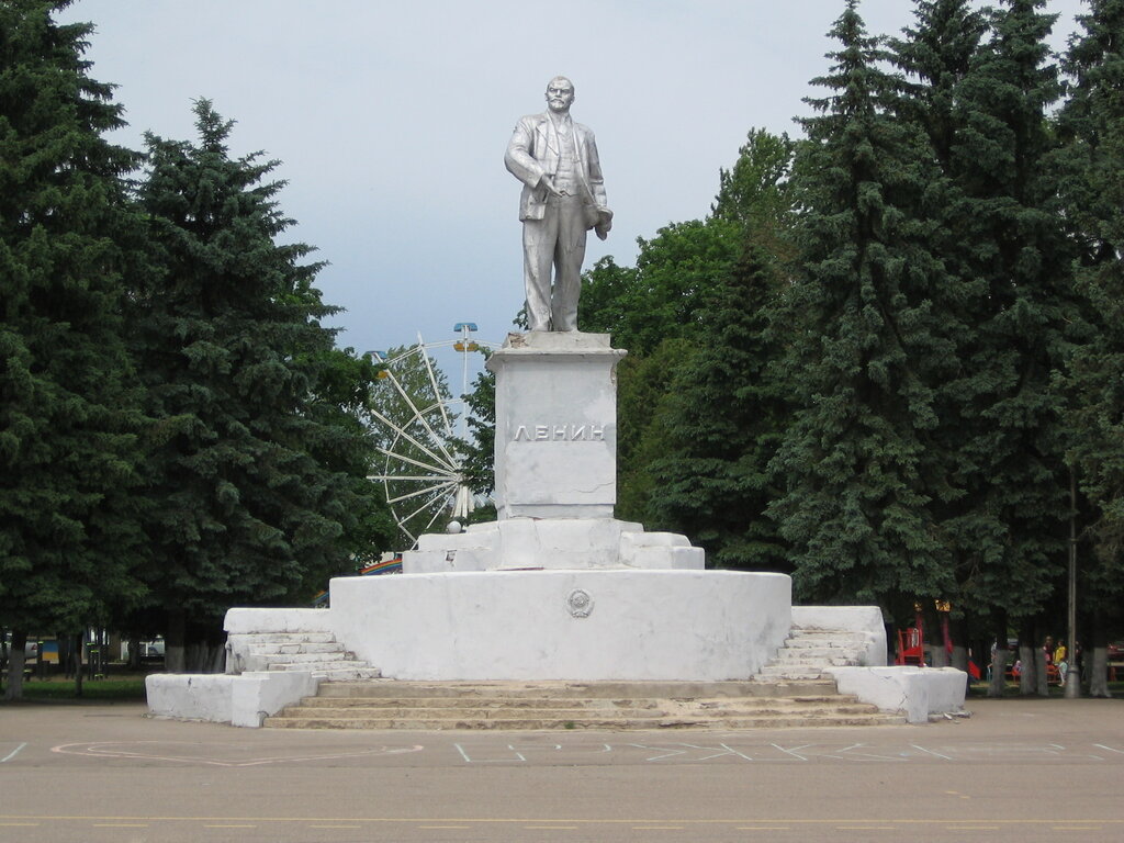 Anıt, heykel В.И. Ленин, Rzhev, foto