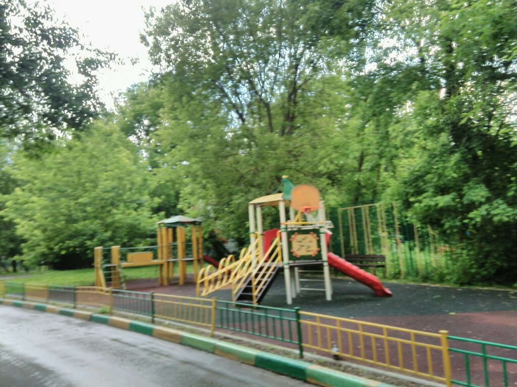 Oyun alanı Playground, Moskova, foto