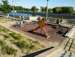Playground (Kaliningrad, Admirala Tributsa Embankment), oyun alanı  Kaliningrad'dan