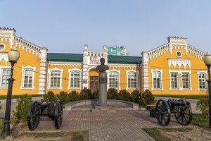 Krayevedchesky Muzey Dobrushsky Rayonny Uchrezhdeniye (vulica Kniazia Paskieviča No:1), müzeler ve sanat galerileri  Dobruş'tan