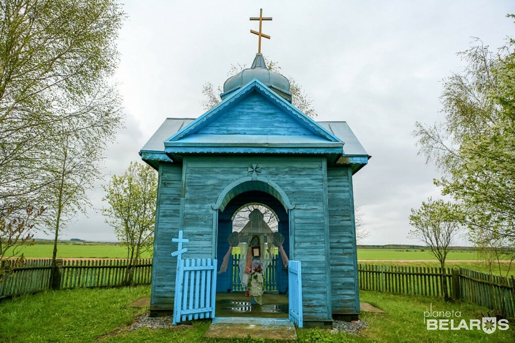 Ortodoks kiliseleri Часовня православная, Minskaya oblastı, foto