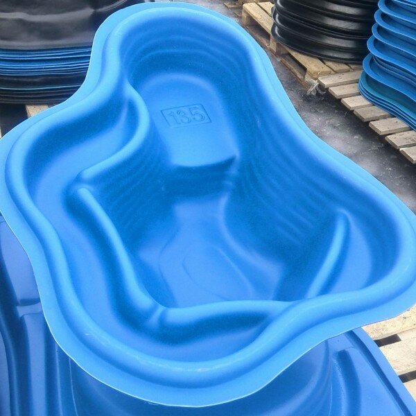 Plastik ürün üreticileri Polimer-Povolzhye, Naberejniye Çelny (Yar Çallı), foto