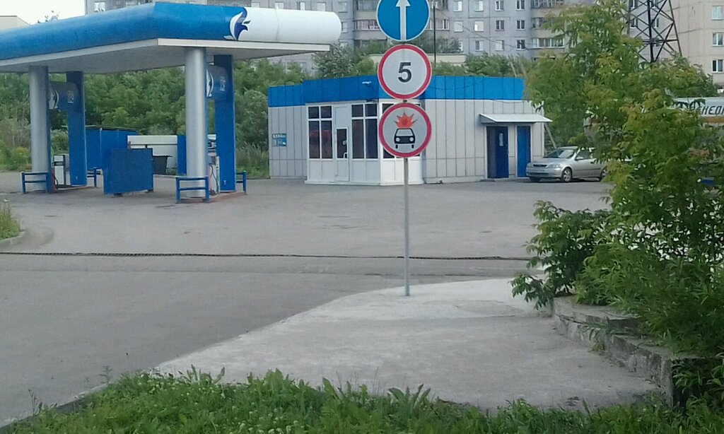 Benzin istasyonu SibAvtoGaz, Novosibirsk, foto