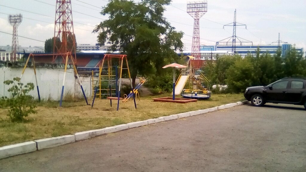 Oyun alanı Playground, Saratov, foto