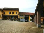Maneggio Cavalli Cascina Campeggi (Lombardy, Provincia di Pavia, Strada Campeggi, 18), evcil hayvan yetiştiricileri  Pavia'dan