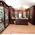 Farmacia Morrone (Via Silvio Misciscio No:11, Crotone), kozmetik ve parfümeri mağazaları  Crotone'den