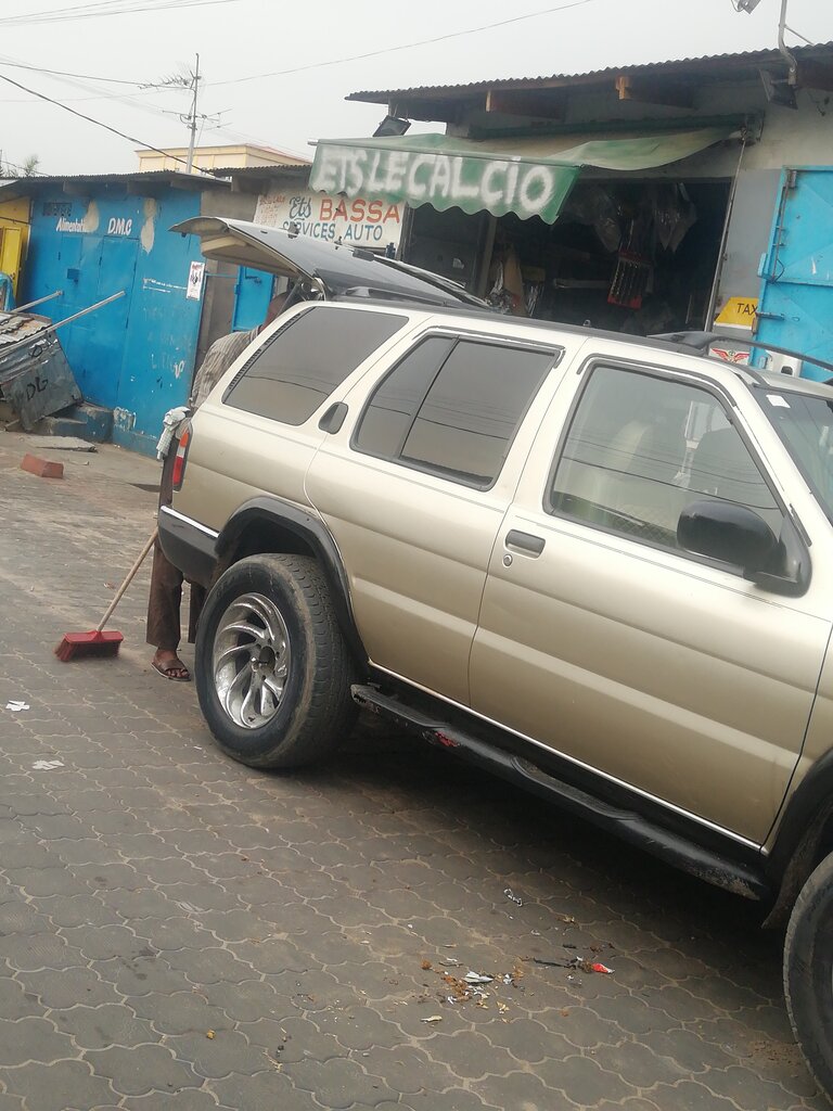Oto aksesuarları Ets le Calcio, Brazzaville, foto