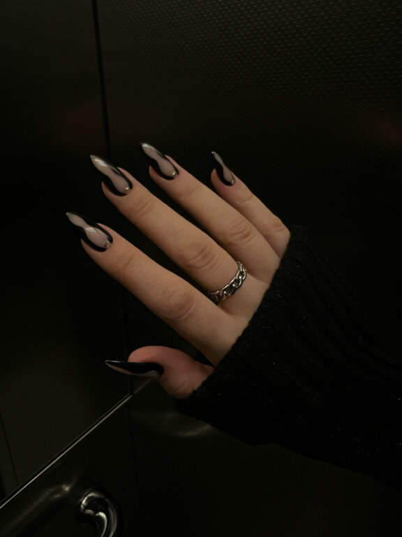 Manikür-pedikür Nail studio by Devetyarova, Moskova, foto