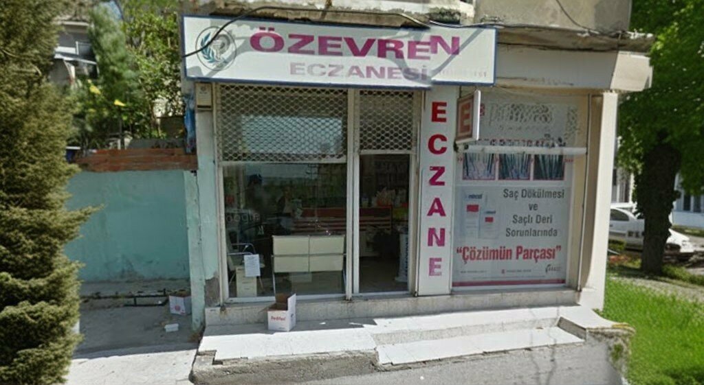 Eczaneler Özevren Eczanesi, İzmir, foto