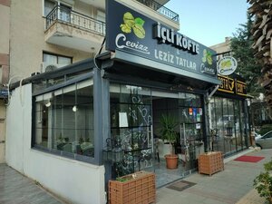 Cevizz (İzmir, Balçova, Sakarya Cad., 116A), restoran  İzmir'den
