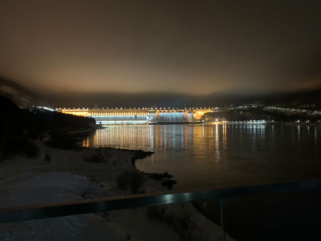 Emlak ofisi Agentstvo nedvizhimosti Allaris, Krasnoyarsk, foto