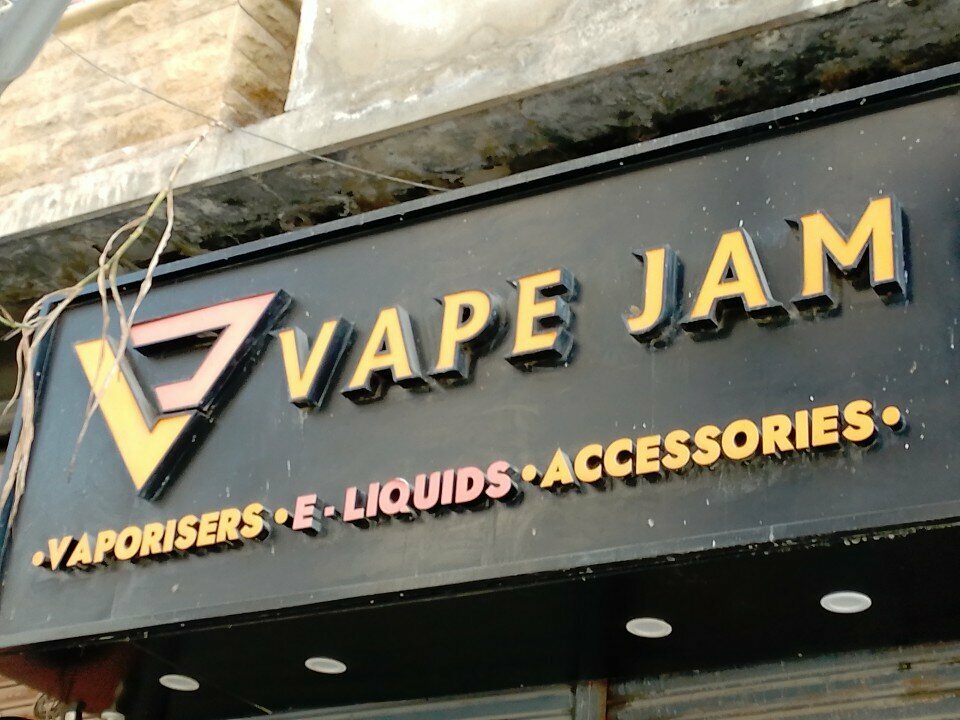 Elektronik sigara satış noktaları Vape Jam, Karaçi, foto