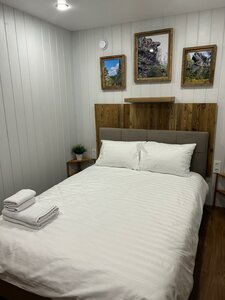 Тут Уют (ulitsa Prospekt No:17, posyolok Ledyanka), otel  Sverdlovskaya oblastından