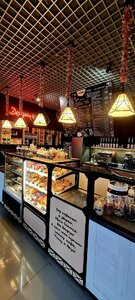 Derzkij enot (Zagorodnaya ulitsa No:4, derevnya Khotitsy), kahve dükkanları  Pskovskaya oblastından