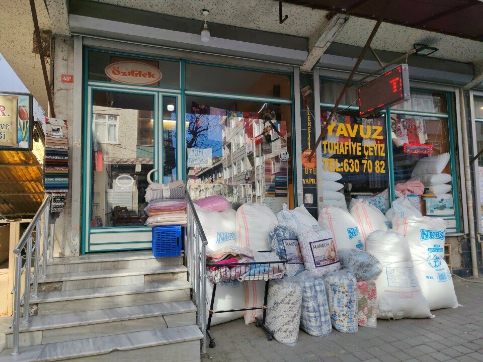 Tuhafiyeler Yavuz Tuhafiye Çeyiz, İstanbul, foto