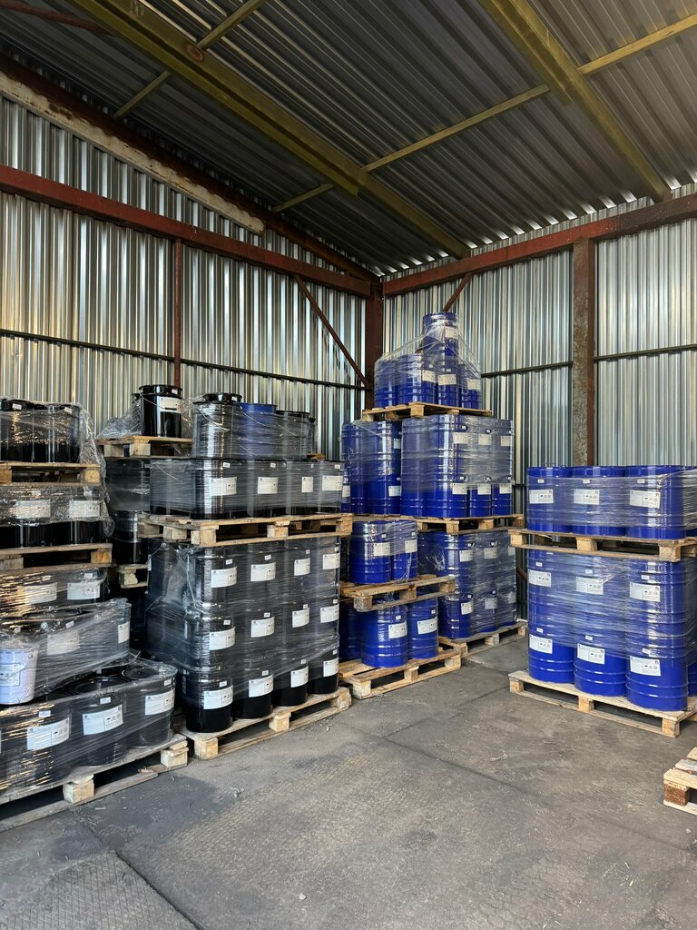 Boya ve cila malzemeleri üretim ve satış yerleri Spetsemal, Elektrougli, foto