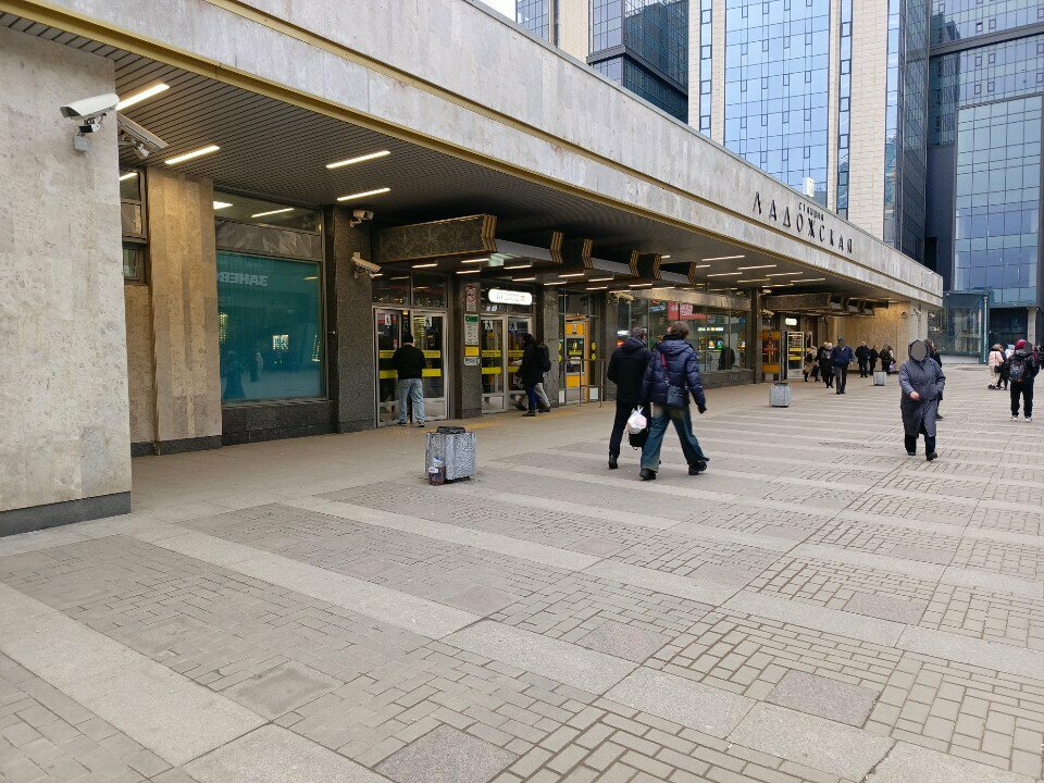 Kahve dükkanları Baggins Coffee, Saint‑Petersburg, foto