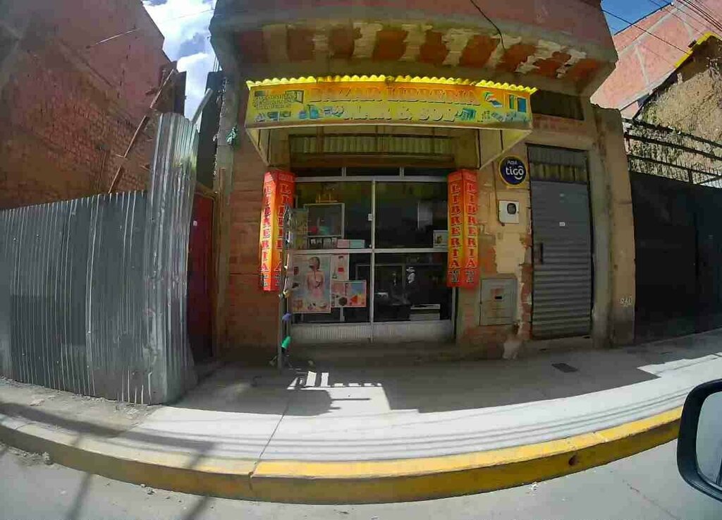 Kırtasiyeler Mar & Sol Bookstore Bazaar, El Alto, foto