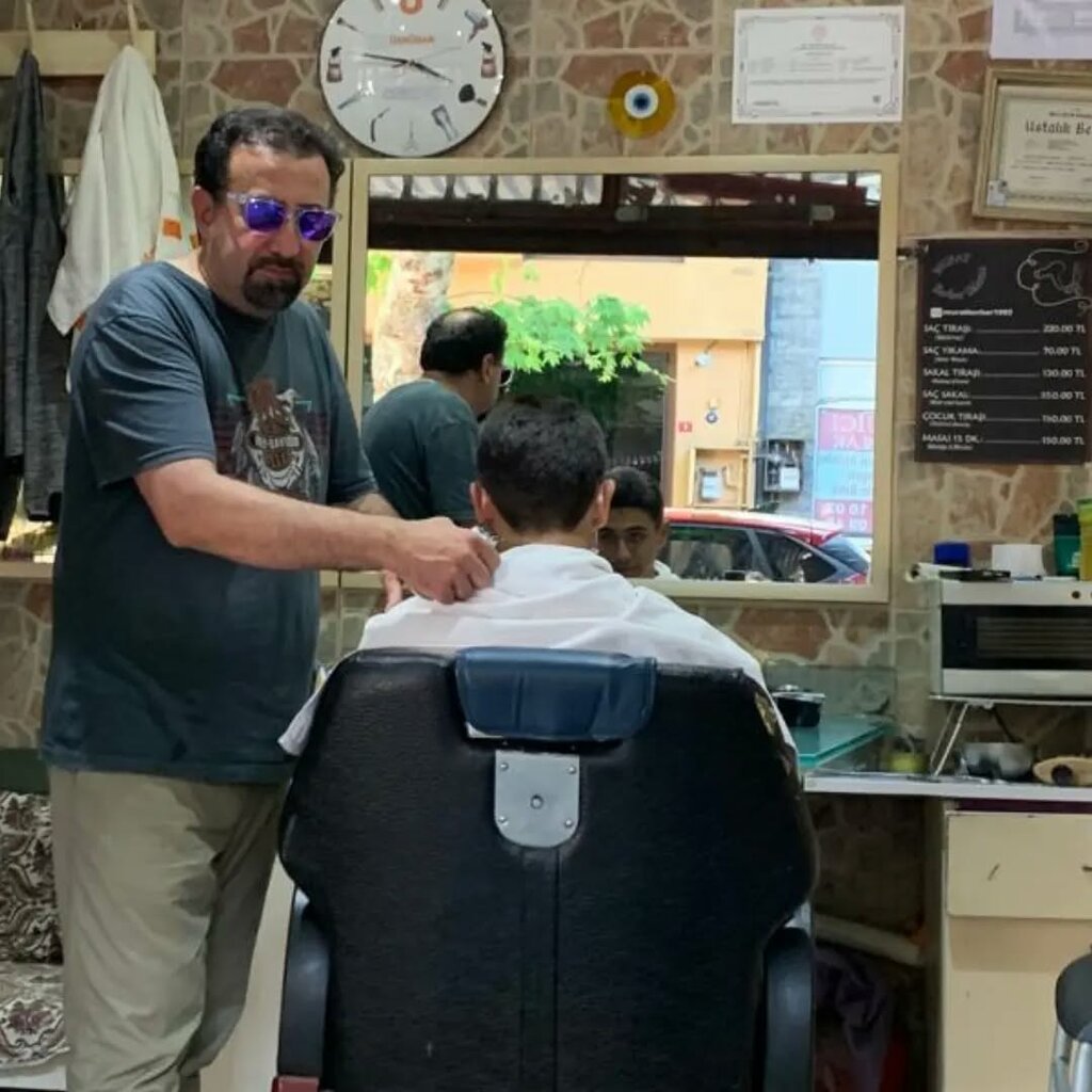 Kuaförler Murat Berber Salonu, İstanbul, foto
