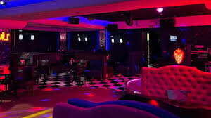 Muhtarlıklar Serinkuyu Köy Bakkalı, Hanak, foto