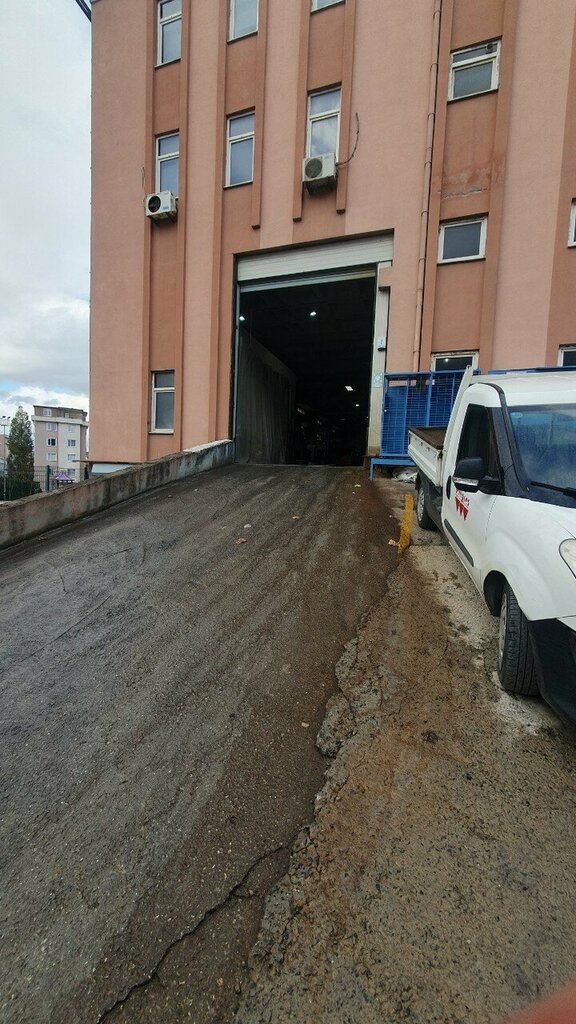 Sanayi ekipmanları firmaları Üçel Pres Makina, İstanbul, foto