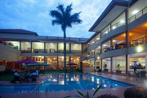 Silver Springs Hotel Uganda (Kampala, Port Bell Road), otel  Kampala'dan