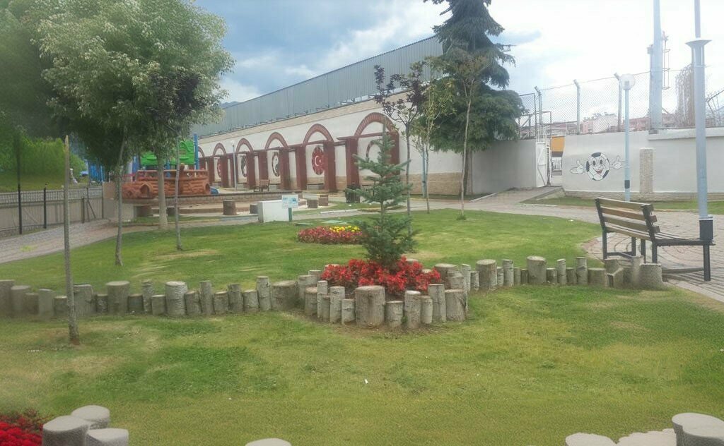 Kültür ve eğlence parkları Kemal Ünlü Parkı, Efeler, foto
