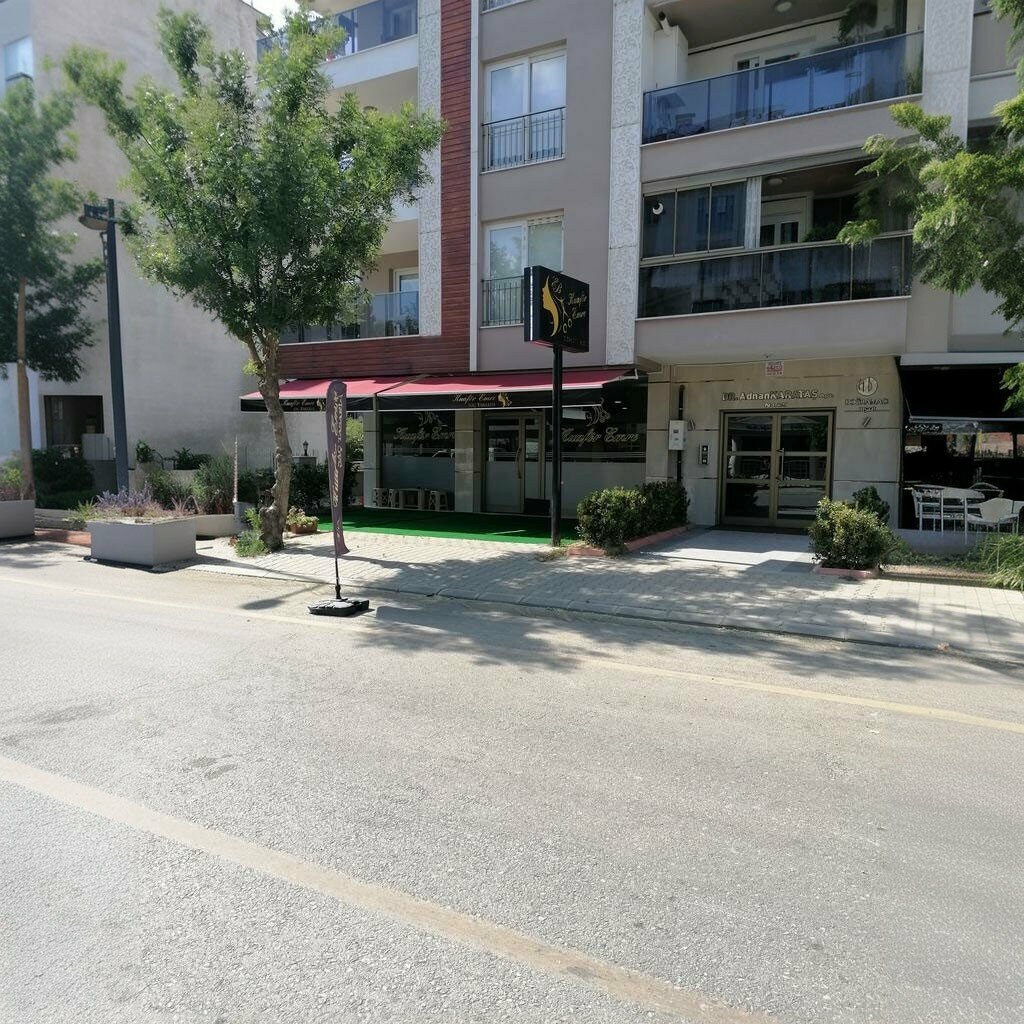 Güzellik salonu Kuaför Emre, Efeler, foto