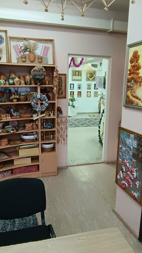 Kültür merkezleri Tsentr Remesel Volkovyssky Rayonny Guk, Grodnenskaya oblastı, foto