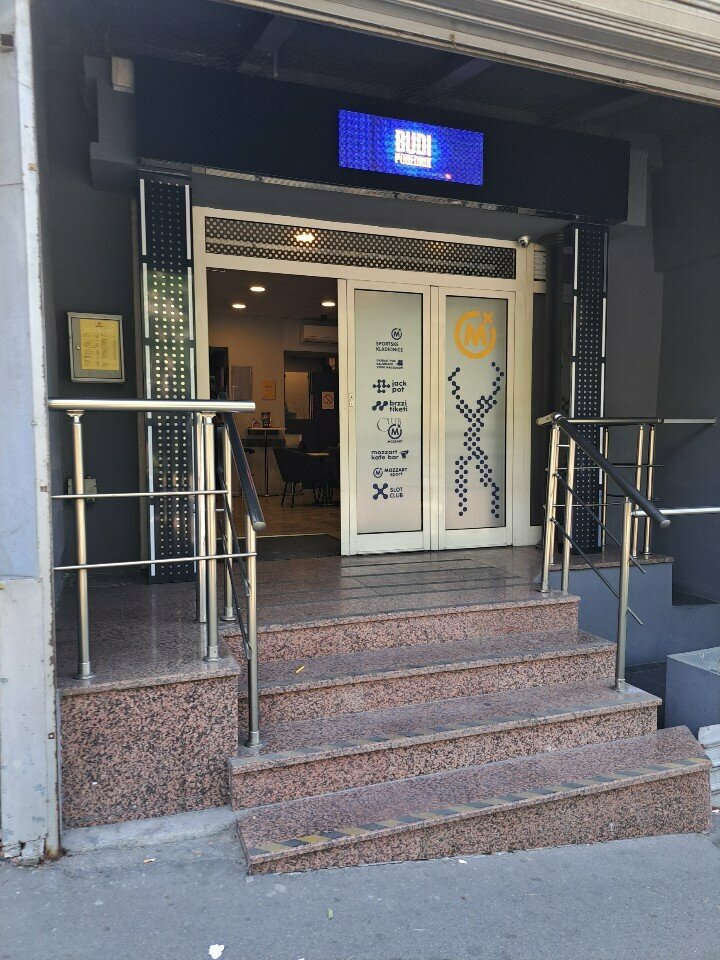 Şans oyunu bayileri Mozzart Kladionica, Belgrad, foto