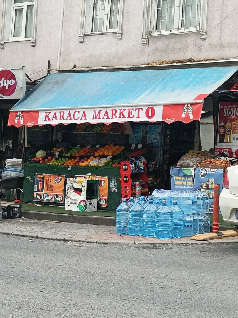Gıda üreticileri Karaca Market, İstanbul, foto