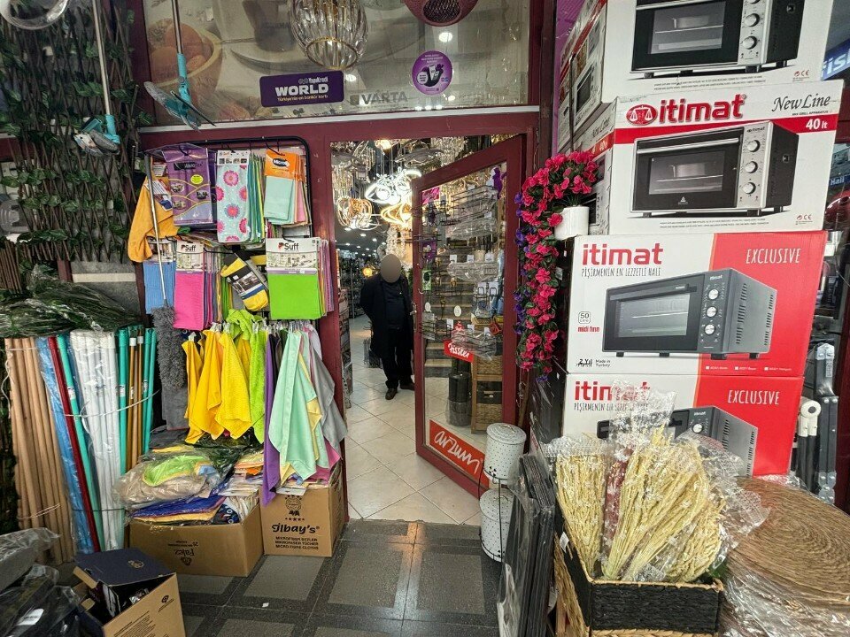 Büyük mağazalar Tvt Alışveriş Merkezi, Ankara, foto