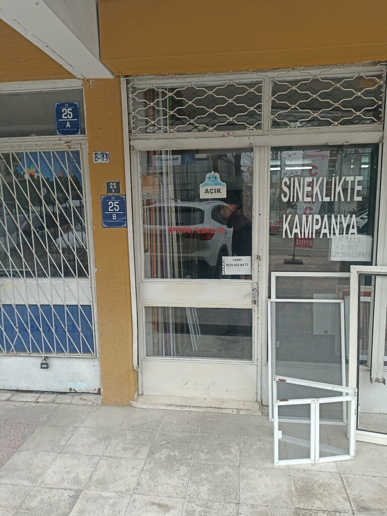 Cam ve cam ürün üreticisi Camcı Eryılmaz, Ankara, foto