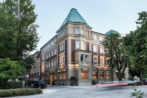 Parkhotel Traunstein (Bahnhofstraße No:11, Traunstein), otel  Traunstein'den