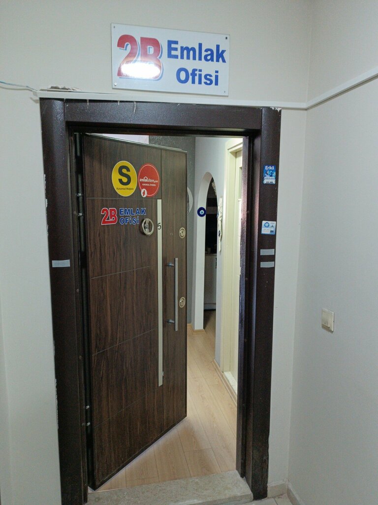 Emlak ofisi 2b Emlak Ofisi, İzmir, foto