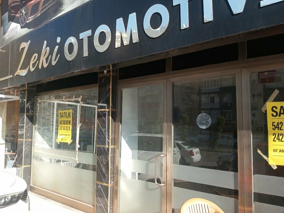 Otomobil satış galerileri Zeki Otomotiv, Antalya, foto