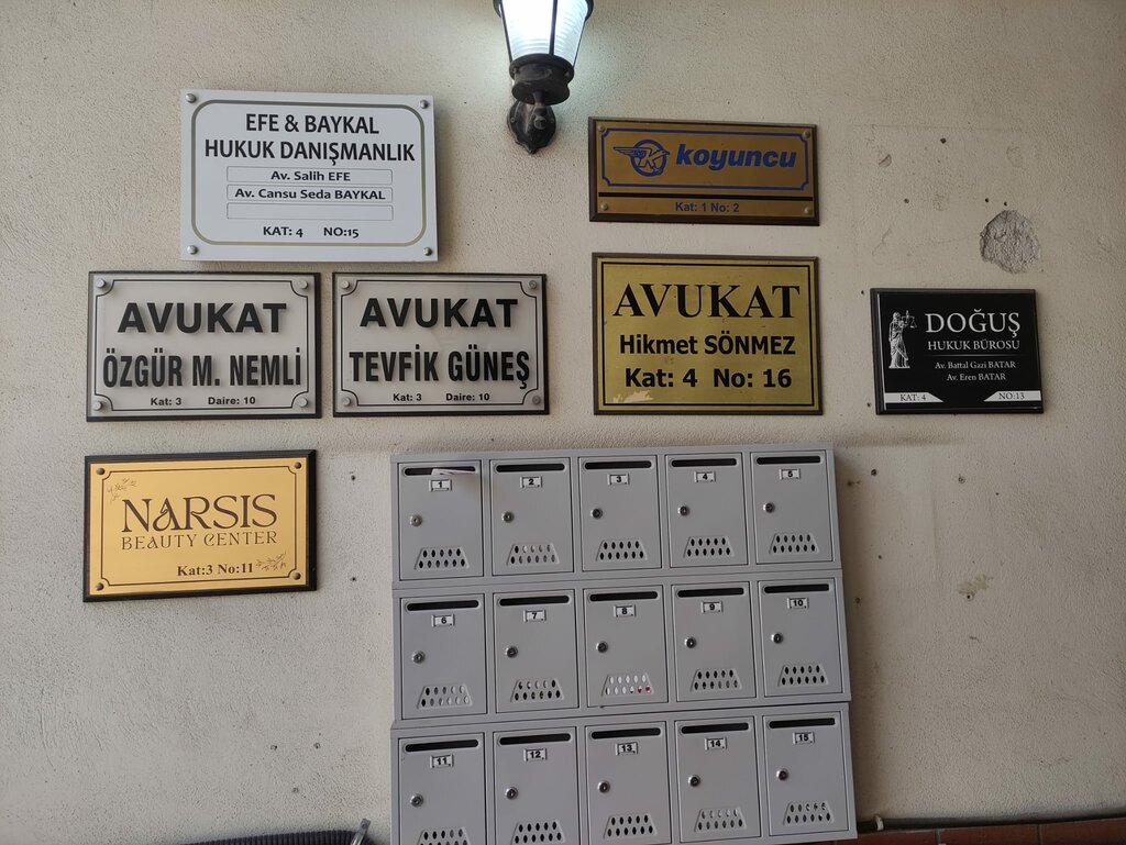 Avukatlar Avukat Hikmet Sönmez, Ankara, foto