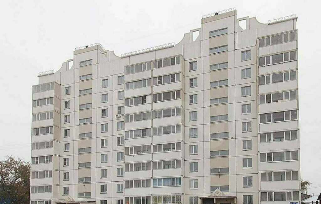 Konut blokları На ул. Арнольда Нейбута, 98, Omsk, foto