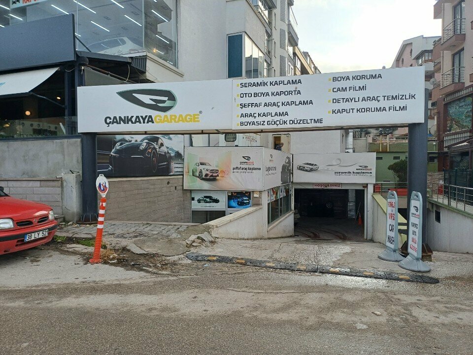 Otomobil yedek parçaları Çankaya Garage Yetkili Uygulama Merkezi, Ankara, foto