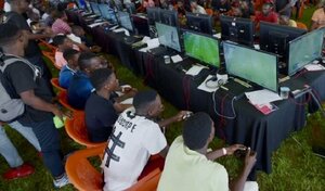 Paradise Game Center Cosmos (Abidjan, La commune Yopougon, Quartier de la Yopougon Attié), eğlence merkezleri  Abican'dan