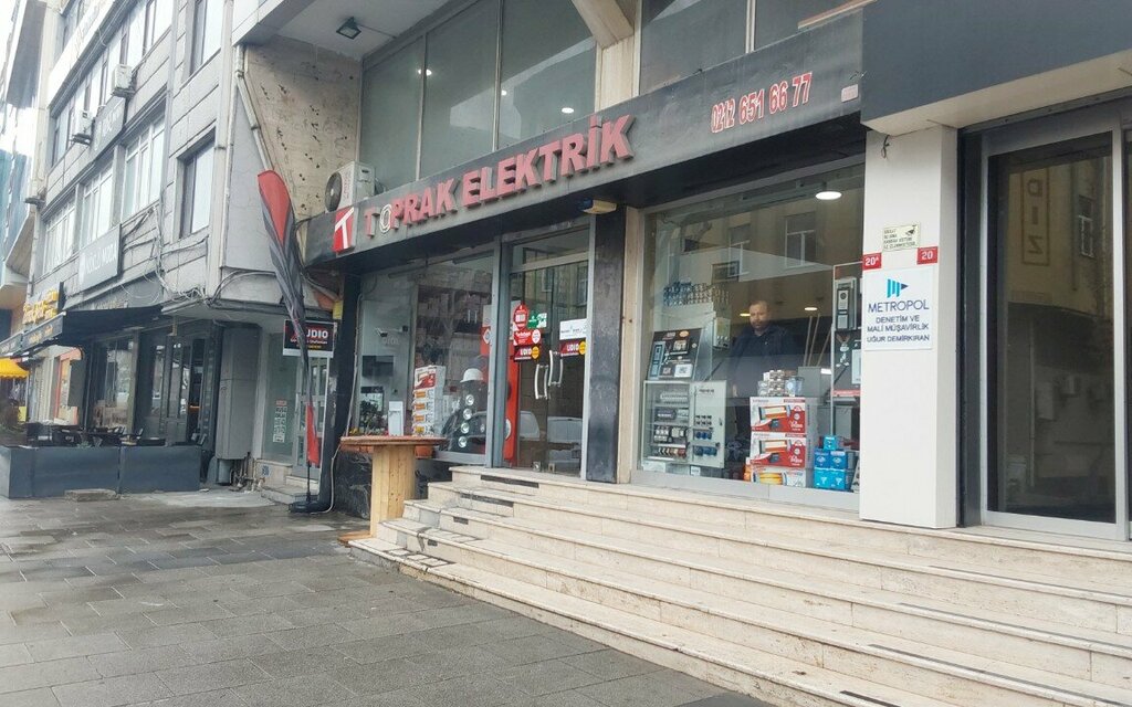 Elektrik servisi Toprak Elektrik, İstanbul, foto