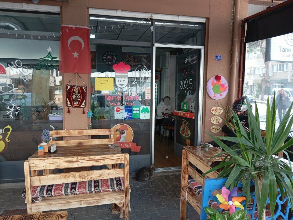 Restoran Tane Tane Tavuk Pilav, İzmir, foto