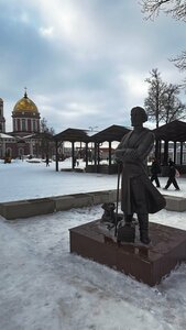 Основателям г. Бирск (Republic of Bashkortostan, Birsk, Internatsionalnaya ulitsa), anıt, heykel  Birsk'ten