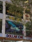 Dollar One (No:238, Gulberg 3, Gulberg 3 Block A-3), borsalar  Lahor'dan