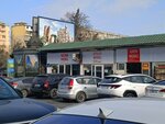 Sultan mebel salonu (Bakı, Nizami district, 8-ci kilometr qəsəbəsi, Gara Garayev Avenue, 750A), mobilya mağazaları  Bakü'den
