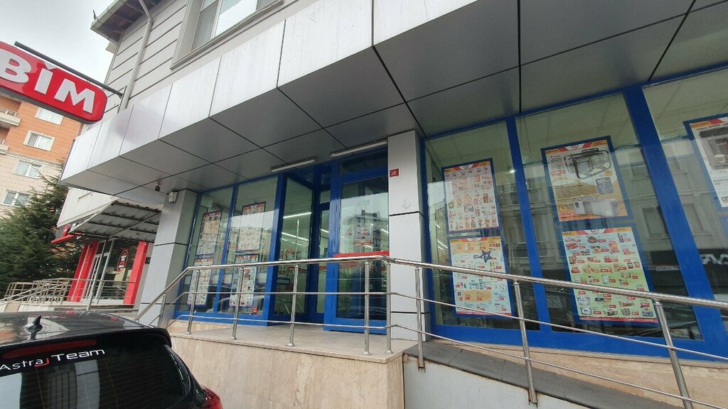 Süpermarket Bim, İstanbul, foto